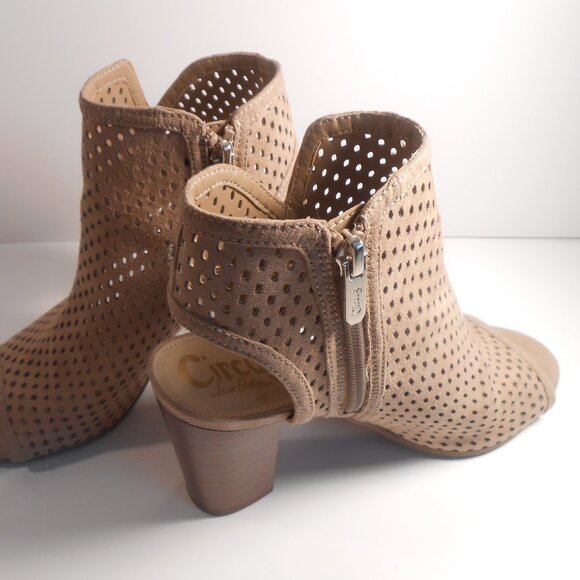 Circus by Sam Edelman | Shoes | Circus By Sam Edelman Tan Peep Toe ...